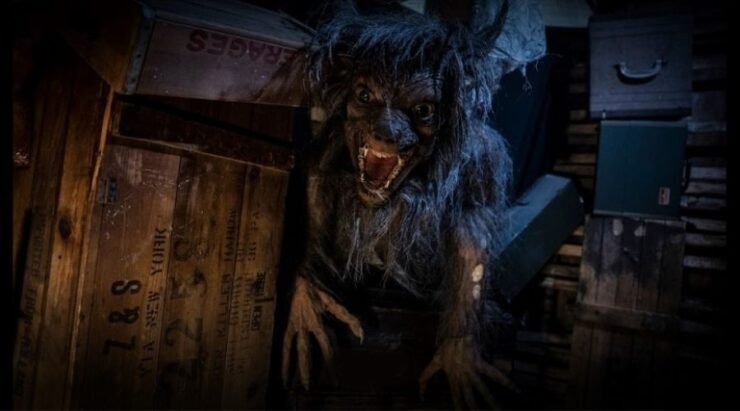 The haunted house in Pittsburgh turned into a science lab - Curious Elf